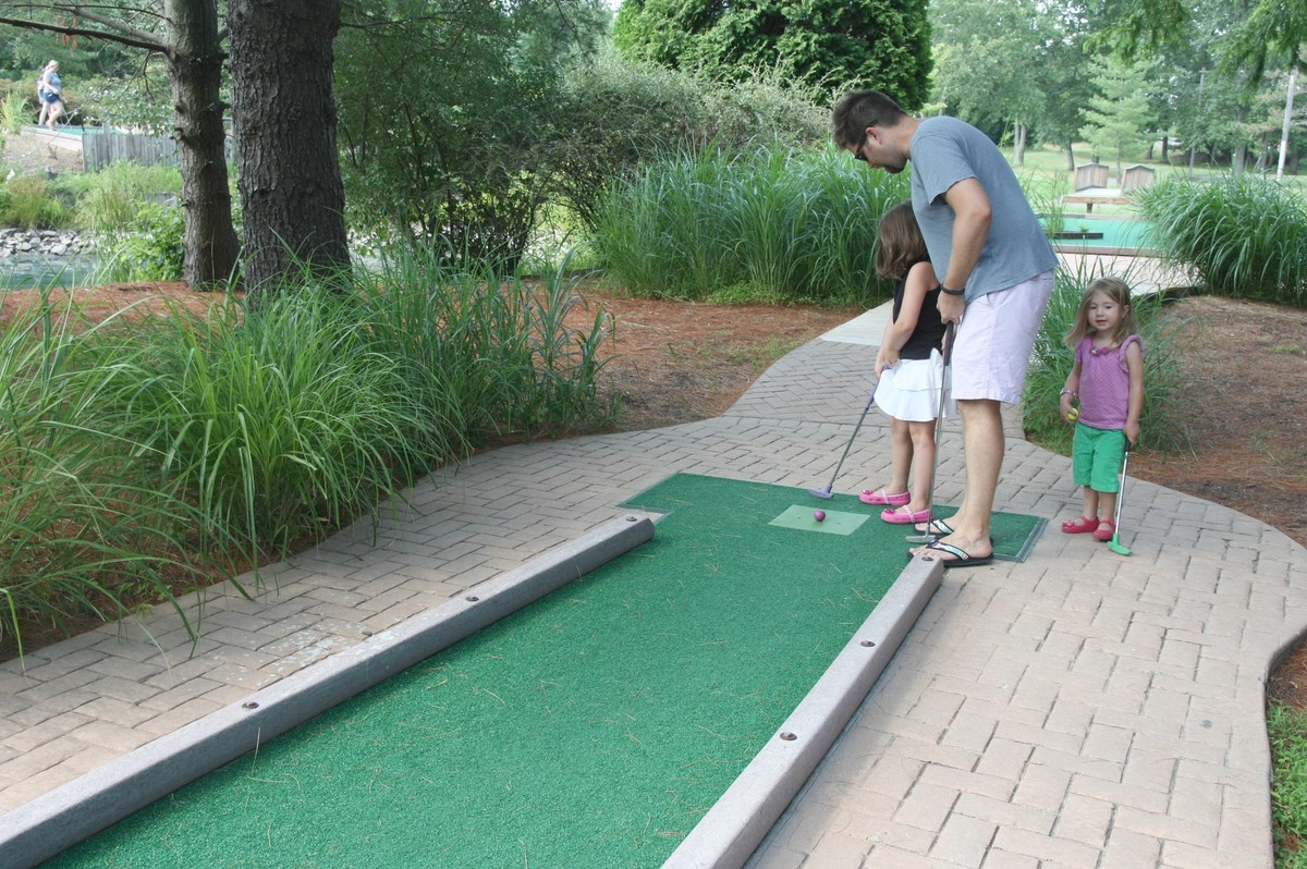Local Mini-Golf Fun at Pine Creek - MercerMe