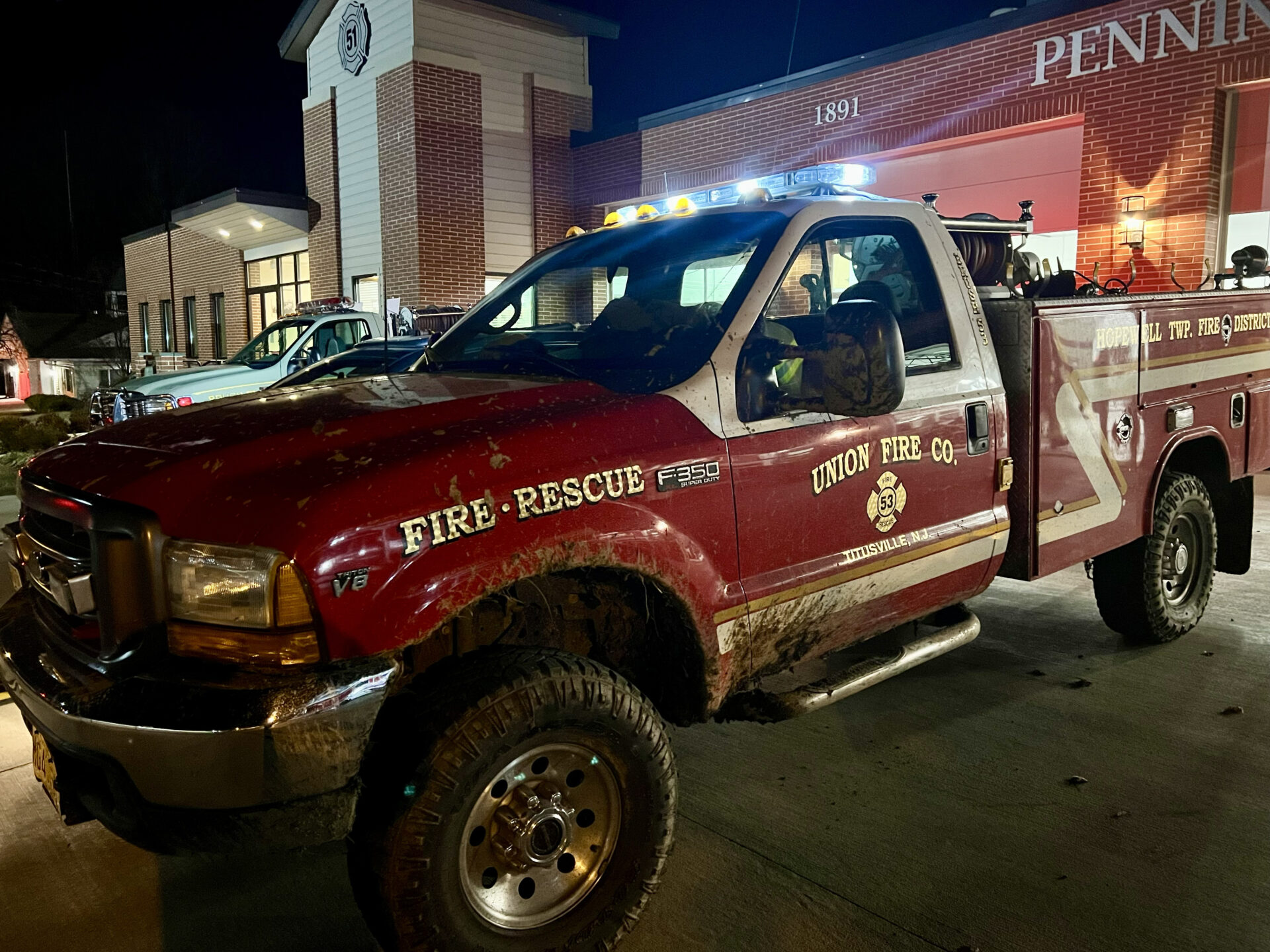 Fire Departments Battle Brush Fire in Hopewell Township - MercerMe