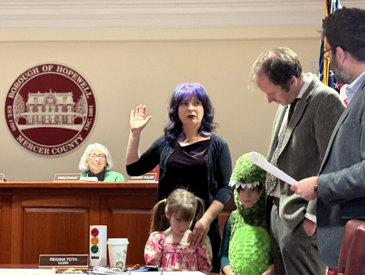 Borough Council Members Sworn In at Hopewell Reorganization Meeting ...